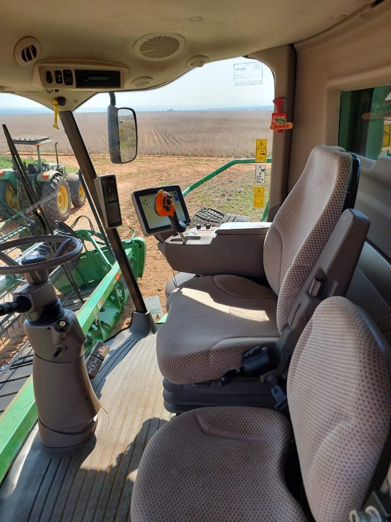 John Deere - S670 Combine Harvester - For Sale at AFGRI Equipment (Delmas)