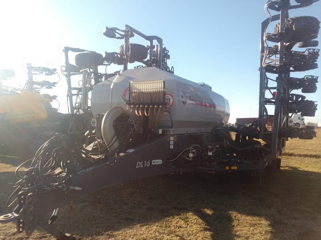 Rovic Leers - DL16 Planter - For Sale at AFGRI Equipment (Delmas)